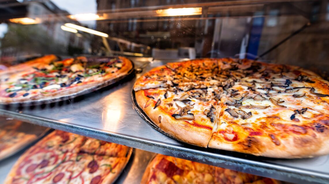 Using Roth IRAs to Teach Financial Habits